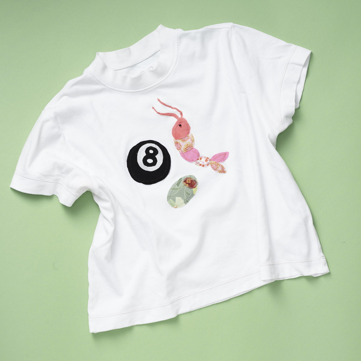 Design en T-shirt med patchwork